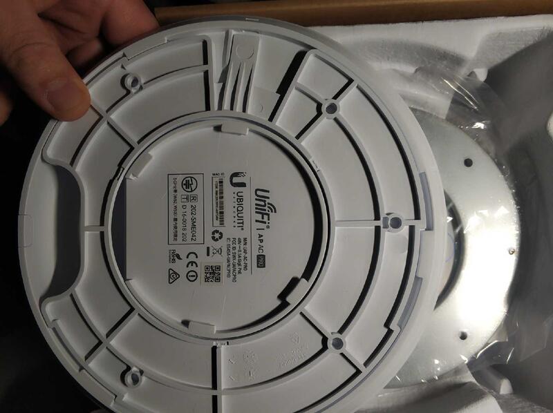 UBNT Unifi UAP-AC-PRO 企業級 AP | 露天市集 | 全台最大的網路購物市集