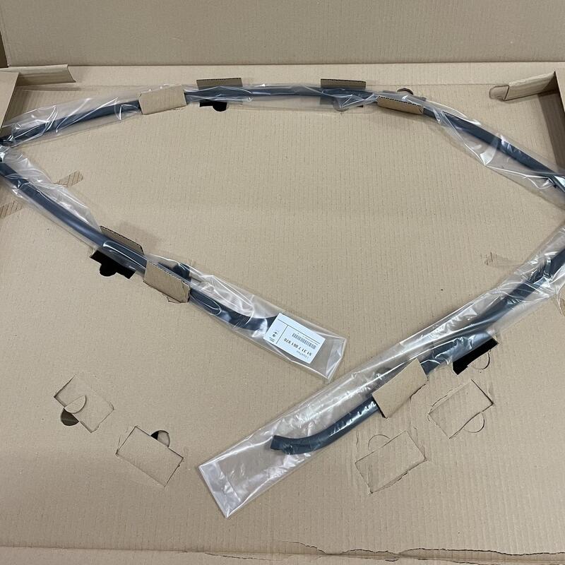 現貨 BMW原廠 3系列 E90 後擋風玻璃膠條 上ㄇ字 E90全共用 林極限雙B 51317061970 | 露天市集 | 全台最大的網路購物市集