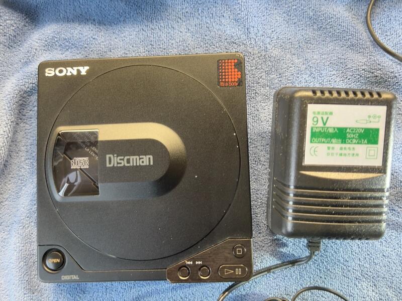 【滿滿】SONY Discman D-150 索尼：D150 CD隨身聽 經典型號“鐵殼機”聲音溫暖甜美 讀碟能力 | 露天市集 | 全台最大 ...