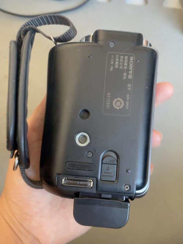 【滿滿】索尼攝像機DCR-SR62電池充電器功能都正常圖是實拍圖 | 露天市集 | 全台最大的網路購物市集