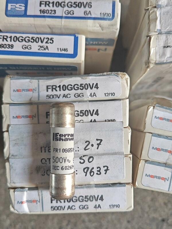 限時下殺 Ferraz保險絲（熔斷器）/ FR10GG50V2 4盒 FR10GG50V4 5盒 FR10G | 露天市集 | 全台最大的網路購物市集
