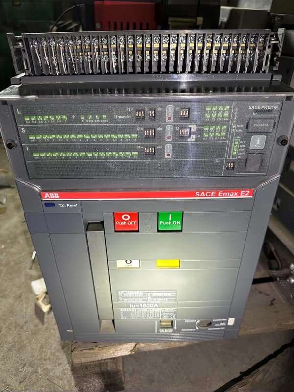 ABB智能斷路器抽屜式SACE EMAX E2成色如圖 1600A | 露天市集 | 全台最大的網路購物市集