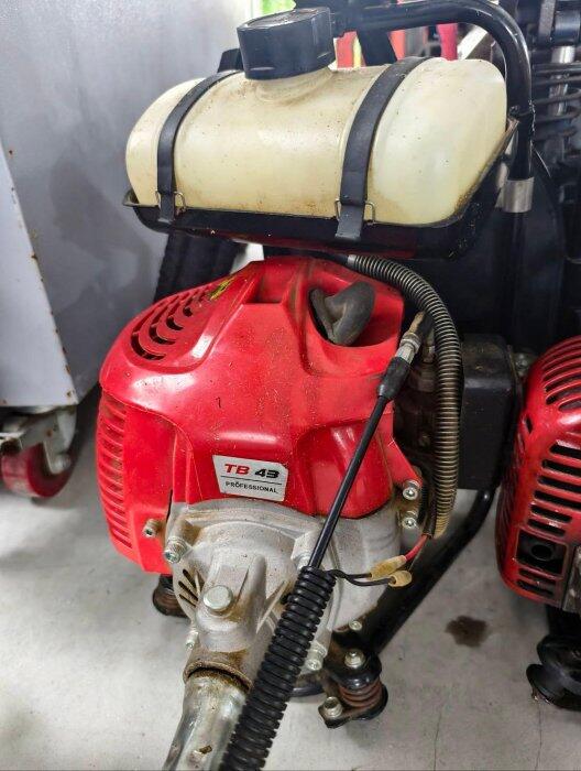 TB43 背式割草機(中古/可議價) | 露天市集 | 全台最大的網路購物市集