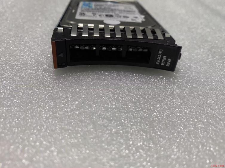 八雲。。原裝IBM 49Y2004 90Y8873 600G 10K SAS 6G 2.5 M3 M4fu務器硬盤 | 露天市集 | 全台最大 ...