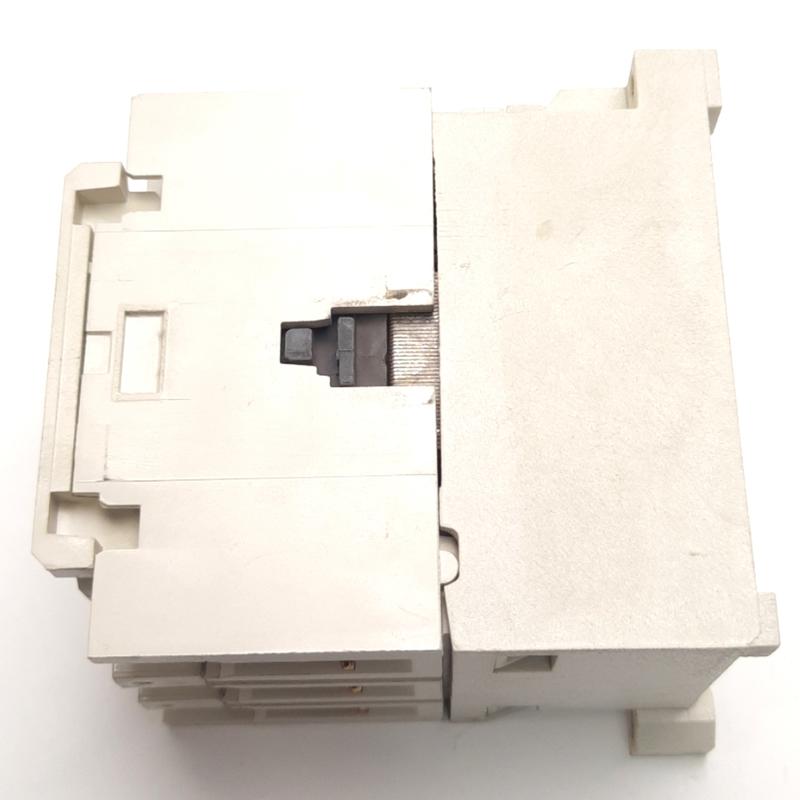 cutler-hammer cn15dn3接觸器120v ac線圈,27a,3no,3極,10hp max | PChomeUSA 海外代購