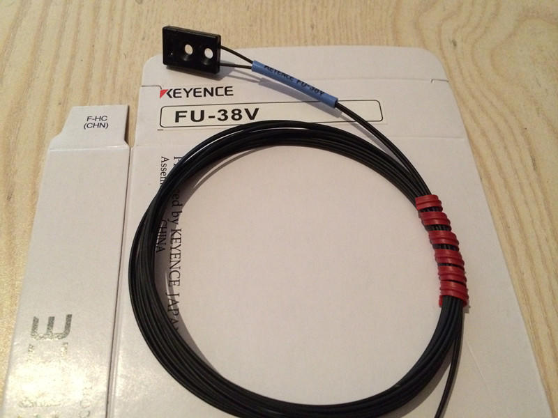 1pcs keyence光纖傳感器fu-38v 全新盒裝 | PChomeUSA 海外代購
