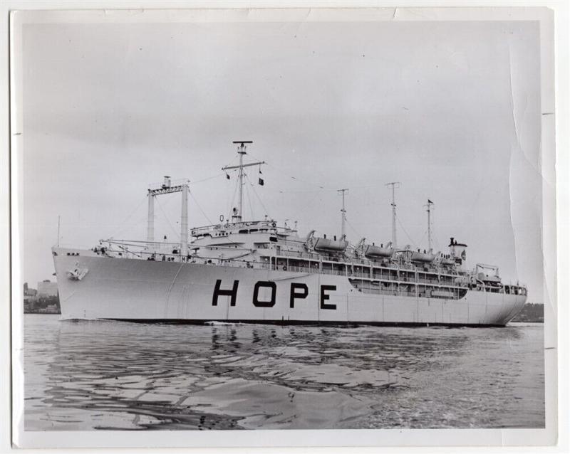 1960 前醫院船 ss hope in san kingston 南東亞 新聞照片 | PChomeUSA 海外代購