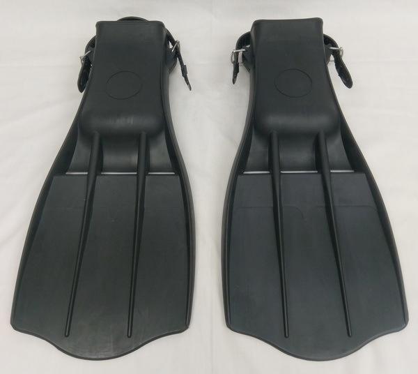 RongFei 潛水 浮潛 橡膠蛙鞋 踢水鴨腳 F-203 台灣製造 廠家直賣 另售：潛水鞋 蛙鏡 呼吸管 救生衣 | 露天市集 | 全台最大的網路購物市集