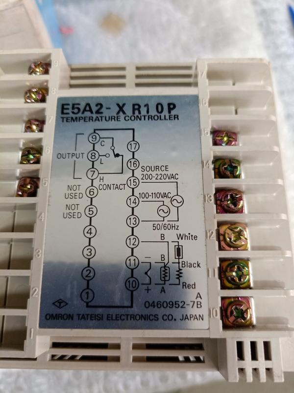 OMRON E5A E5A2-XR10P | 露天市集 | 全台最大的網路購物市集