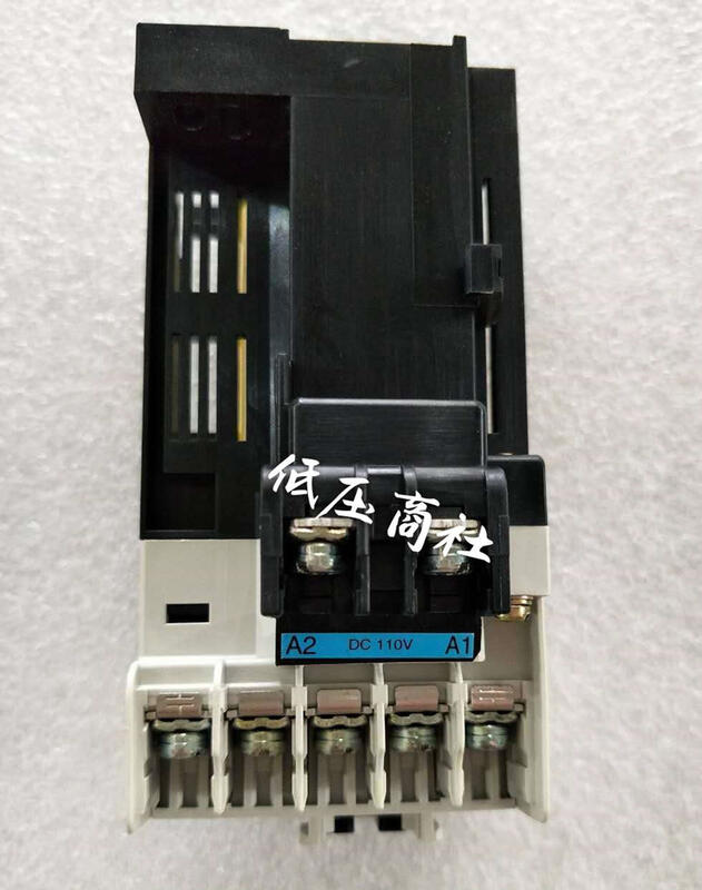 【嚴選特賣】原裝正品三菱直流接觸器-N11 SD-N12 SD-N21 SD-N35 SRD-N4 -N8 | 露天市集 | 全台最大的網路購物市集