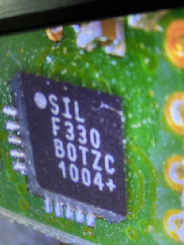 【嚴選特賣】二手拆機帶板 C8051F330-GMR 單片機芯片 SIL F330 QFN20 | 露天市集 | 全台最大的網路購物市集