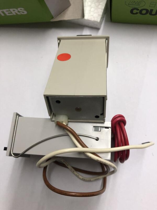 【嚴選特賣】正品日本萊茵LINE電磁計數器MCF-4X 220V MCF-6X MCF-6XUL DC24V | 露天市集 | 全台最大的網路購物市集