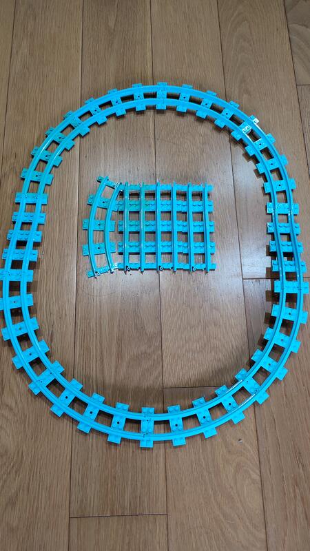 LEGO 樂高 85976+25086 二手火車雲霄飛車 軌道一組 (Friends 41130) | 露天市集 | 全台最大的網路購物市集