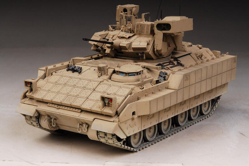 Kinetic 1/35 M3A3 Bradley CFV w/T-161 Track Links #K61016 | 露天市集 | 全台最大 ...