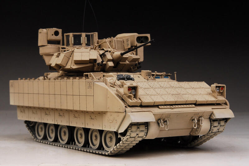 Kinetic 1/35 M3A3 Bradley CFV w/T-161 Track Links #K61016 | 露天市集 | 全台最大 ...