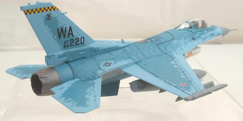 [中古良品] hachette 1/100 Air Fighters_美國 F-16C 戰鬥機 "Ghost" 2019 | 露天市集 | 全 ...