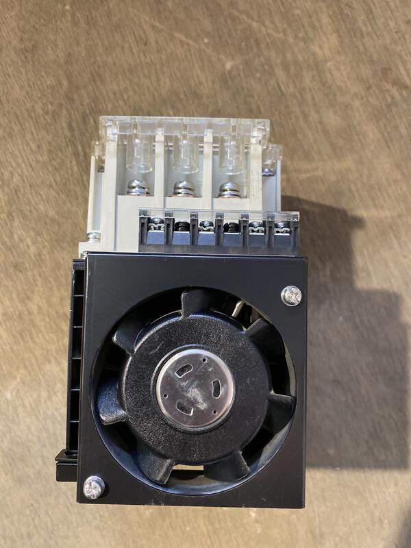 Mitsubishi 三菱 固態繼電器 SSR US-N70NS 70A 11KW 二手拆機品 外觀漂亮 | 露天市集 | 全台最大的網路購物市集