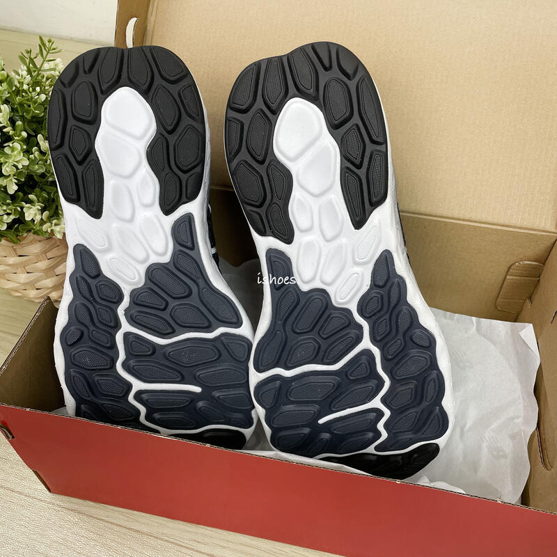 現貨 iShoes正品 New Balance 1080 男鞋 寬楦 黑 運動 跑步 健身慢跑鞋 M1080B12 2E | 露天市集 | 全 ...