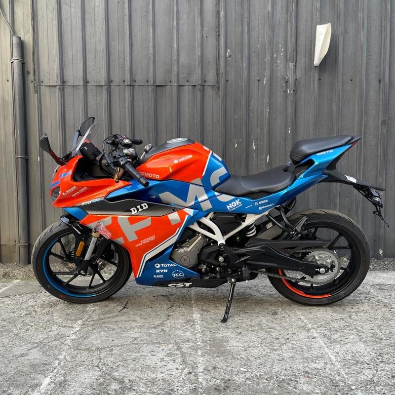 【售】 2022 CFMOTO 春風 250SR RACING ABS 享48期零利率 畢業潮再折5000 | 露天市集 | 全台最大的網路購物市集