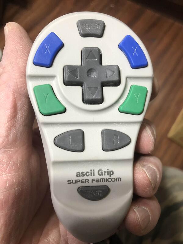現貨土城可面交超任 SFC把手 SNES把手 ASCII 單手把 Grip V 把手 任天堂 超級任天堂 | 露天市集 | 全台最大的網路購物市集