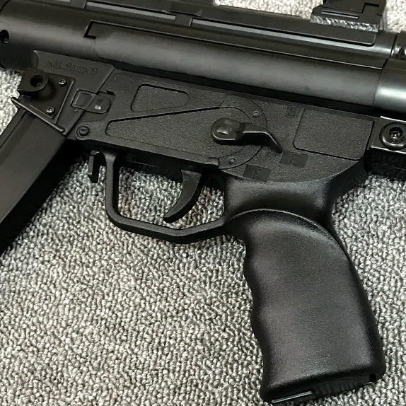 （圓仔）MARUI H&K MP5A3 手拉空氣 衝鋒槍 拉一打一 黑色 14269 | 露天市集 | 全台最大的網路購物市集