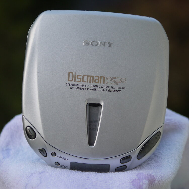 【千代】索尼SONY 好聲音 經典CD隨身聽 D-E445 懷舊 中古品 中期經典 | 露天市集 | 全台最大的網路購物市集