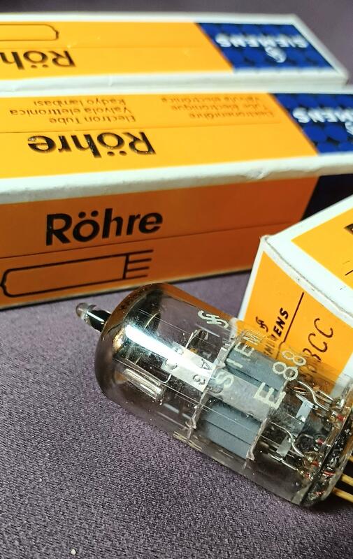 NIB 西德 Simens E88CC 6922 西門子真空管 | 露天市集 | 全台最大的網路購物市集