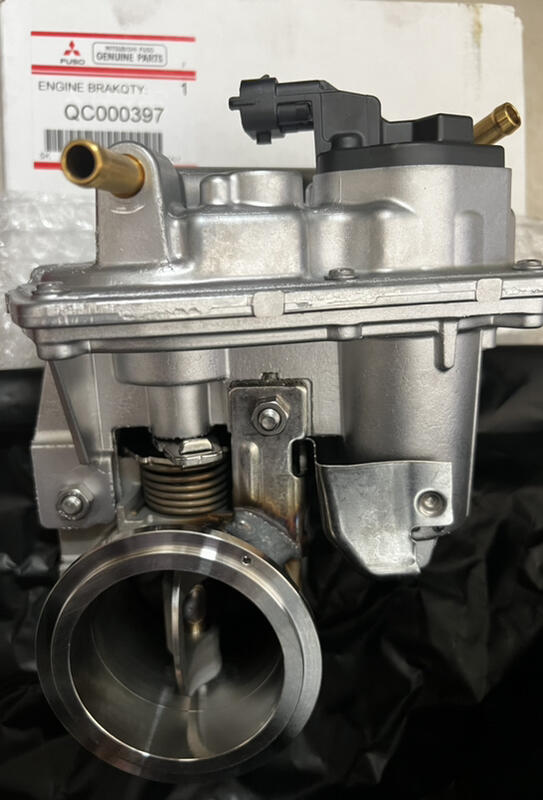 QC000397 三菱堅達3.513 五期 排氣煞車缸 原廠 | 露天市集 | 全台最大的網路購物市集