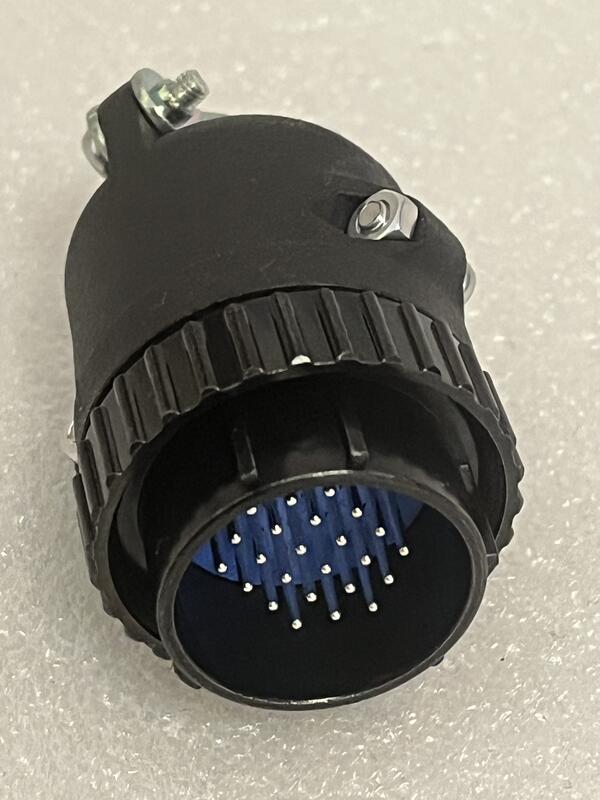 【麥蔻電子】正品全新原裝日本DDK 025-024 025024 反裝公插頭 24芯 連接器 | 露天市集 | 全台最大的網路購物市集