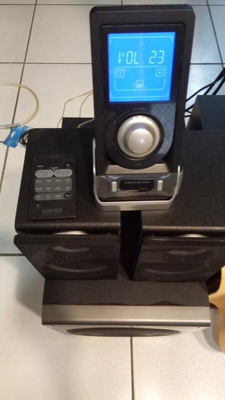 (誠可議) Edifier S530D 數位版2.1聲道喇叭 (控制面板+遙控器+主重低音+左右喇叭 皆100%正常) | 露天市集 | 全台 ...