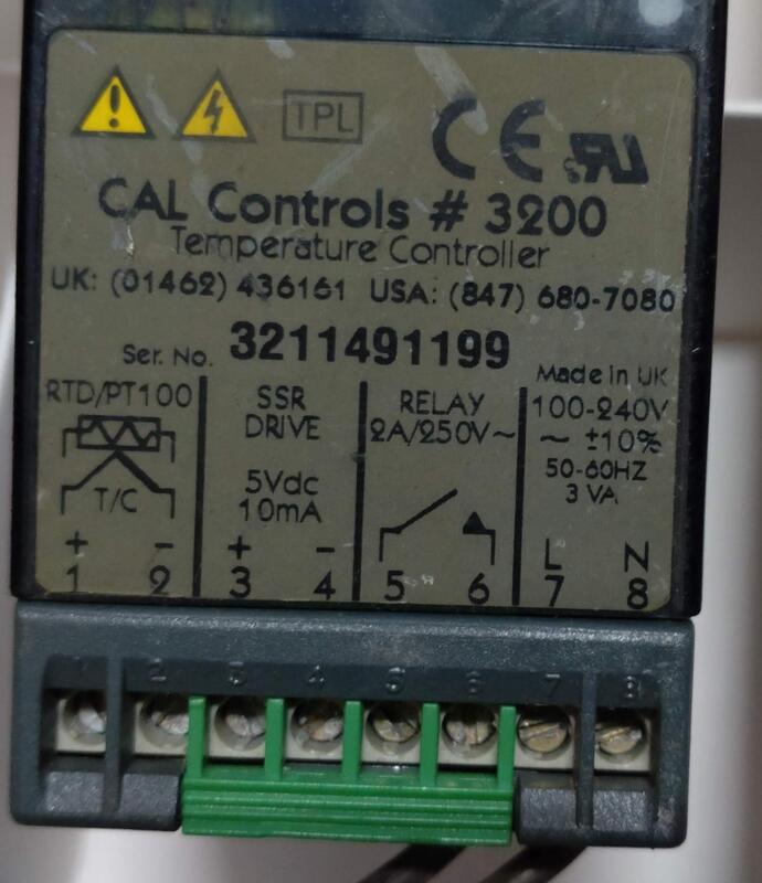 🌞二手 CAL CONTROLS #3200 CAL3200 PID 溫度控制器 LED -200 +1800 °C | 露天市集 | 全台最 ...