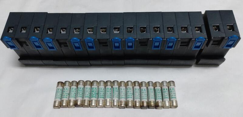 🌞二手現貨保固TeSys DF Schneider施耐德fuse DF102-2極DF103-3極10x38mm保險絲 | 露天市集 | 全台 ...
