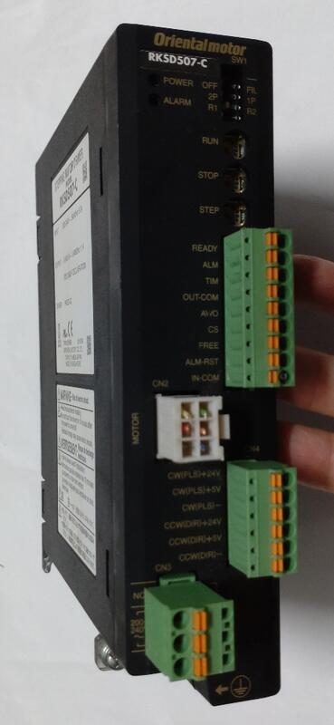 🌞已售完 二手 ORIENTAL MOTOR東方馬達RKSD507-C回路RKSD-C2步進馬達驅動器200-240V | 露天市集 | 全台 ...