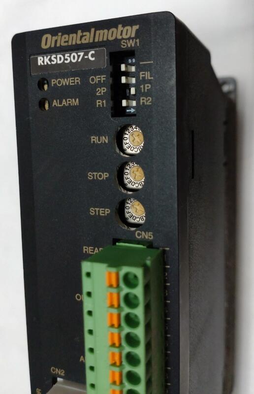 🌞已售完 二手 ORIENTAL MOTOR東方馬達RKSD507-C回路RKSD-C2步進馬達驅動器200-240V | 露天市集 | 全台 ...