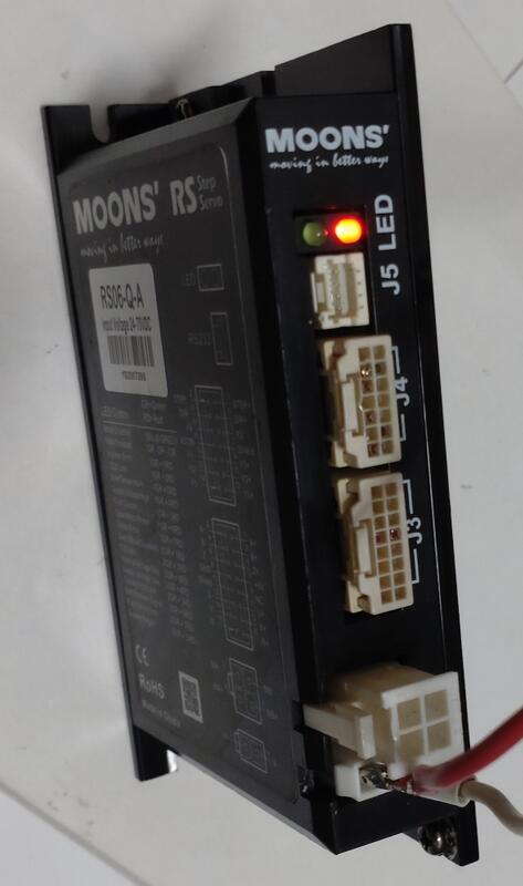 🌞二手現貨保固 MOONS 步進伺服驅動器 RS06-Q-A 内置可编程型控制器RS232 ( MOONS' RS ) | 露天市集 | 全台 ...