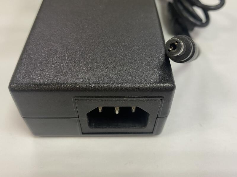 二手 28V 2.8A 電源供應器/適配器/變壓器 PDN-80-30 | 露天市集 | 全台最大的網路購物市集